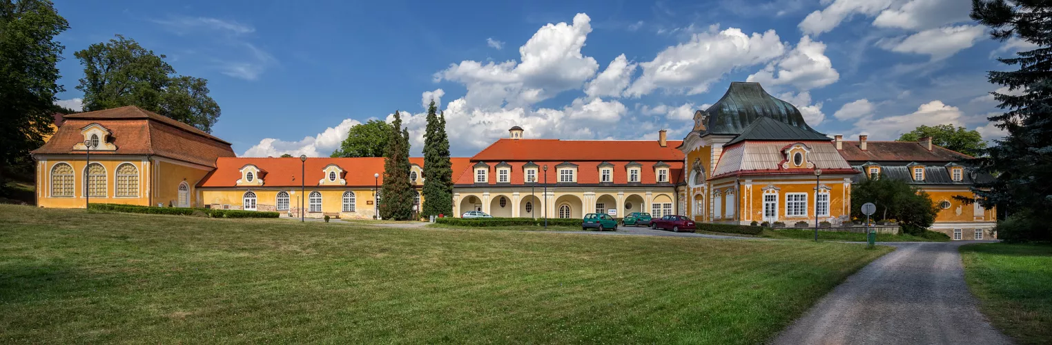 Zámek Velké Opatovice | Jižní Morava