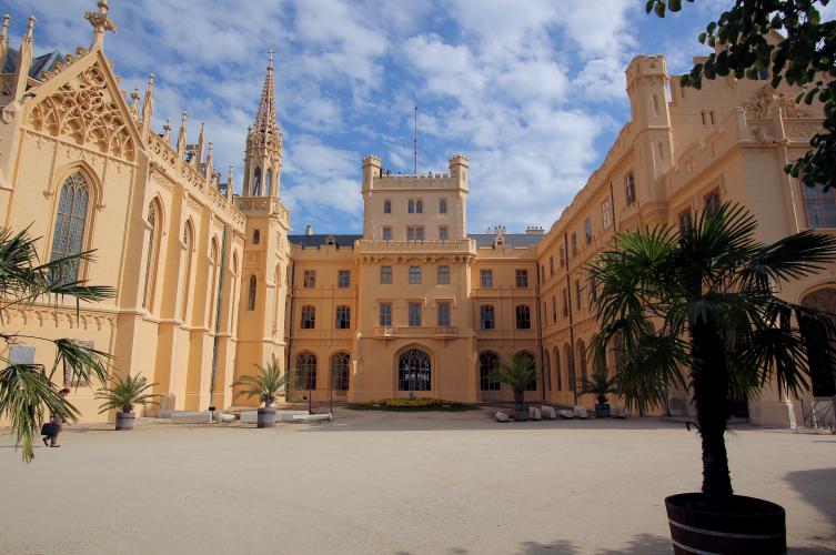 Státní zámek Lednice | Jižní Morava